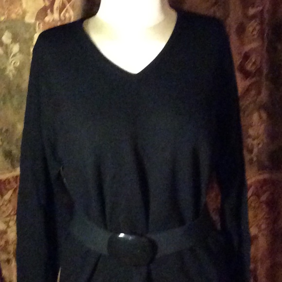 L.L. Bean | Sweaters | Vtg Ll Bean Black Vneck Sweater | Poshmark